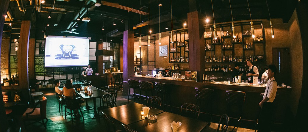 CHOW Cafe & Bar - Bar (Ekkamai - Thonglor, Bangkok) | Siam2nite